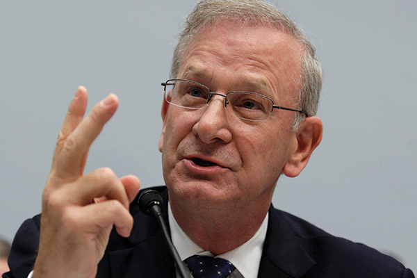 Thomas Hoenig interview: Battle against too-big-to-fail fragments ...